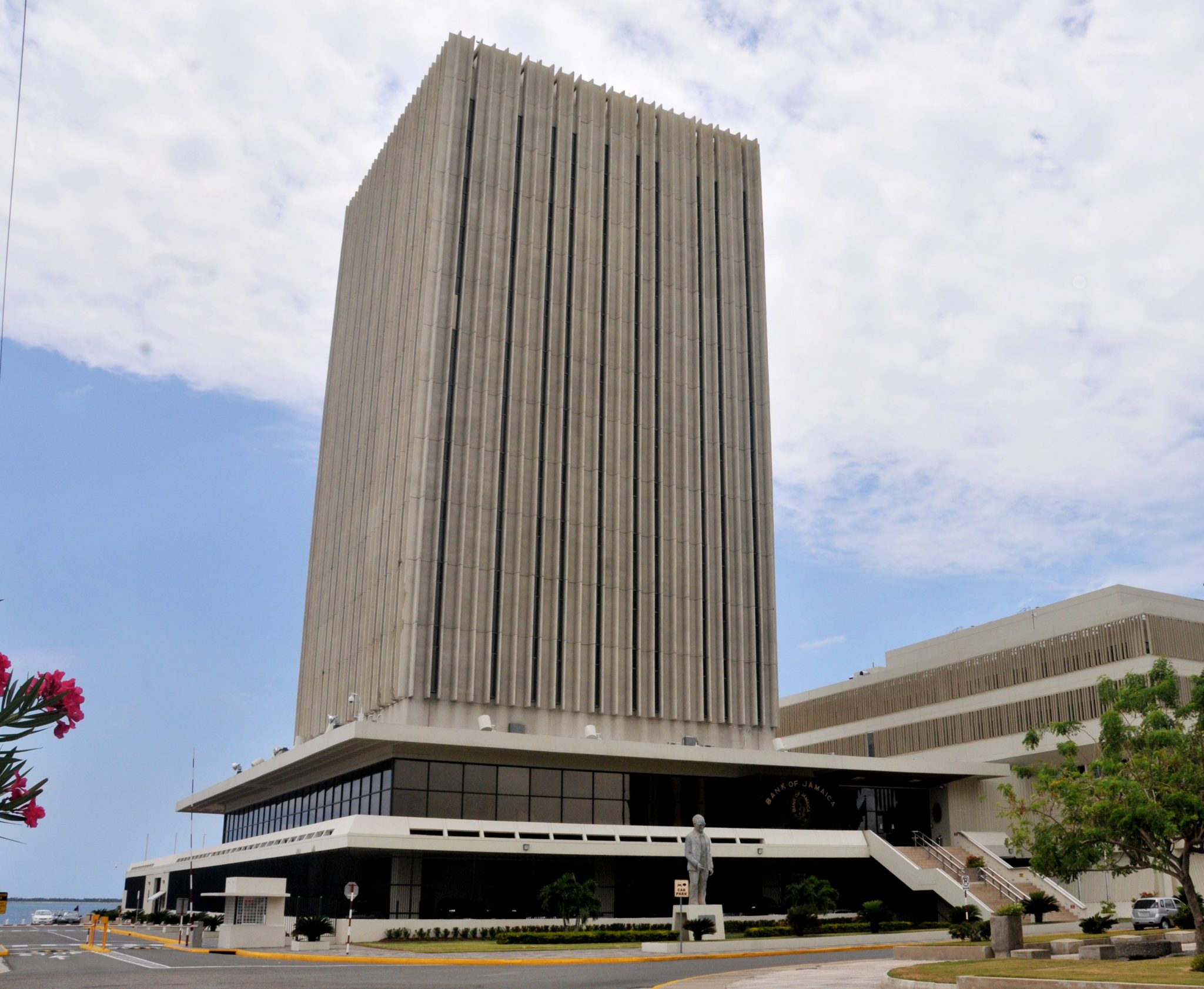 Jamaica | BOJ Moves to Simplify Bank Switching - Caribbean Today News