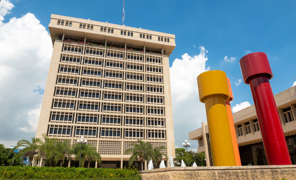 Dominican economy grows 2.1% in 2025, says Central Bank - Caribbean ...